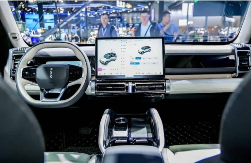 iCar 03 hardcore SUV blind order opens in China at 19,400 USD