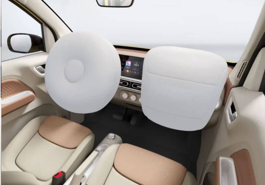 New Wuling Hongguang Mini EV Macaron launched at 6,400 USD