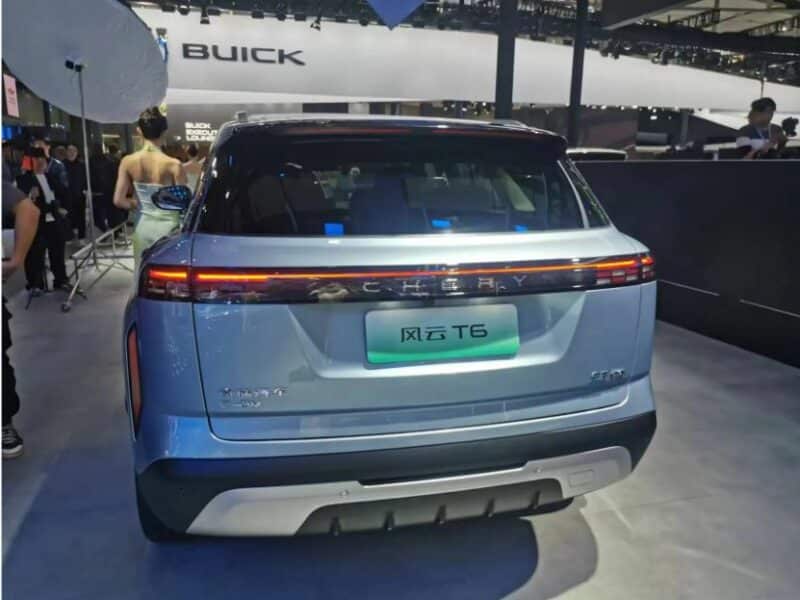 Chery Fengyun T6 SUV with BYD's FinDreams battery debuted