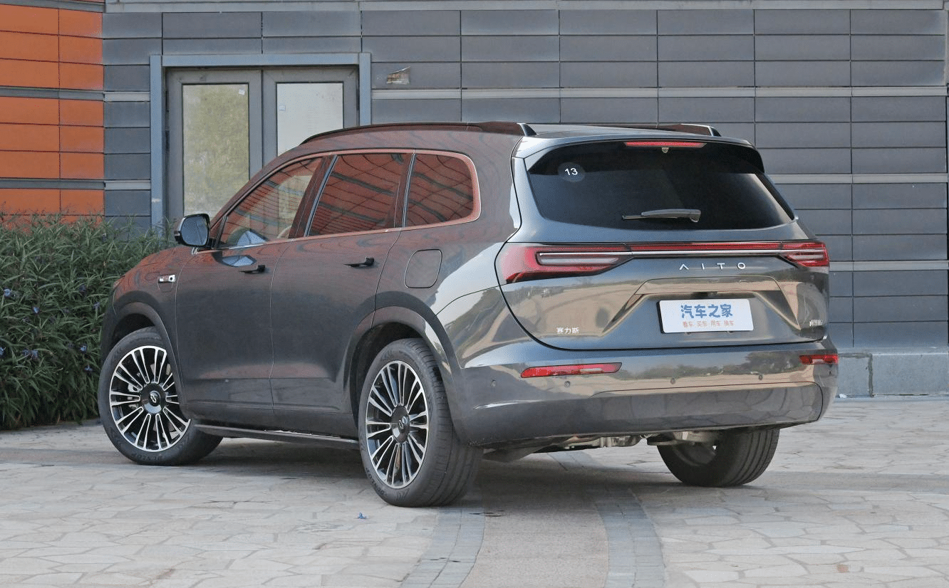 The facelift of the Aito second model gets 80,000 orders