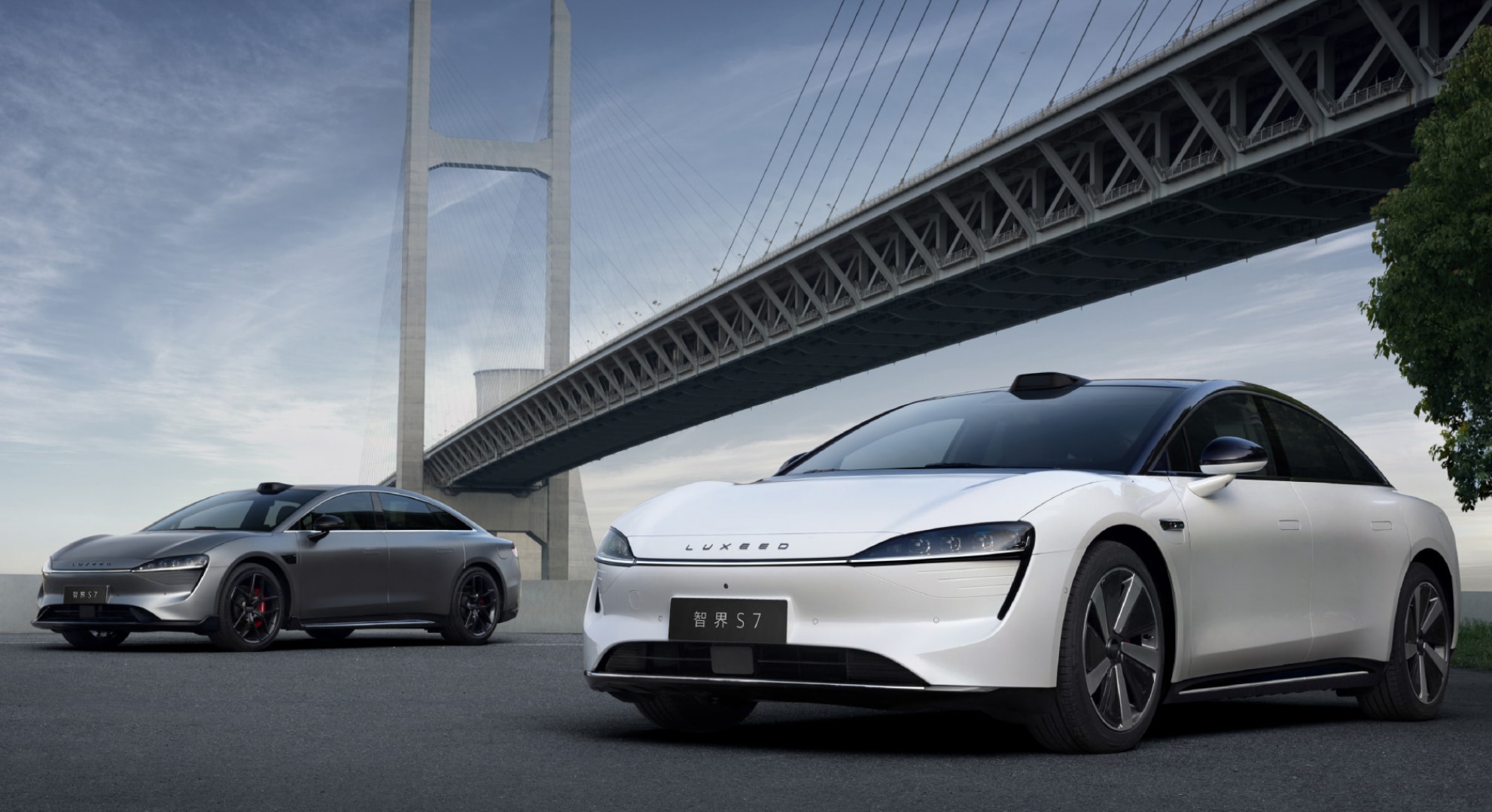 Luxeed S7 from Chery and Huawei starts pre-sales in China