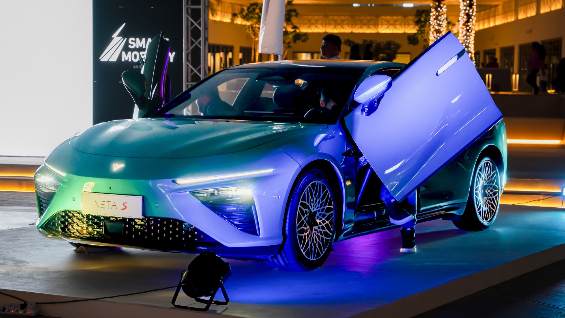 Neta displays two models in UAE, accelerating overseas expansion