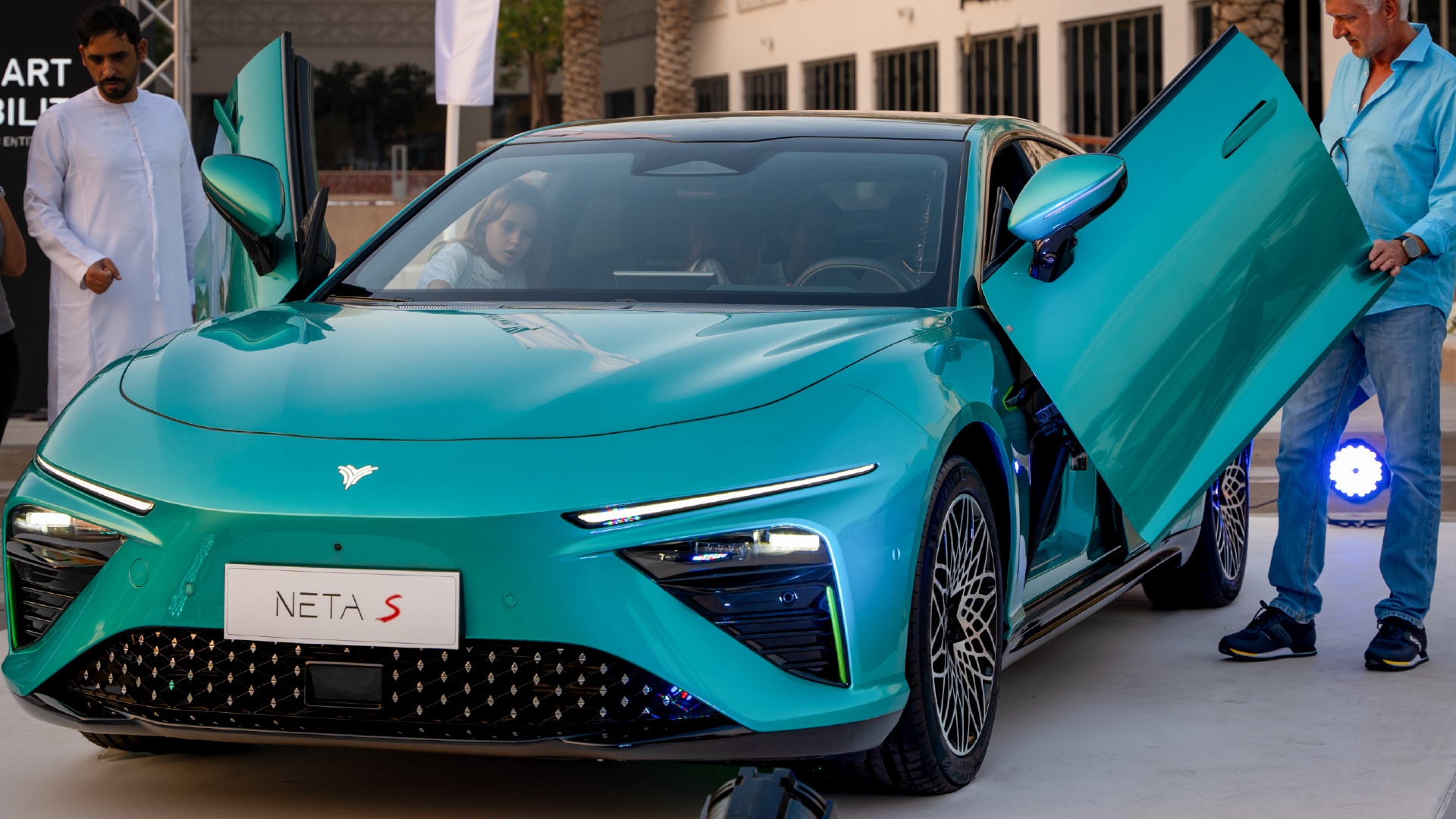 Neta displays two models in UAE, accelerating overseas expansion