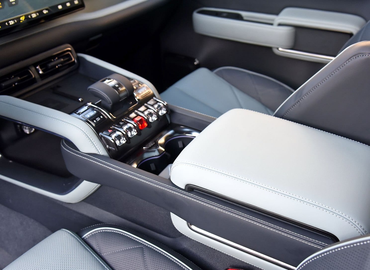 BYD's Fang Cheng Bao Bao 5 SUV launched in China