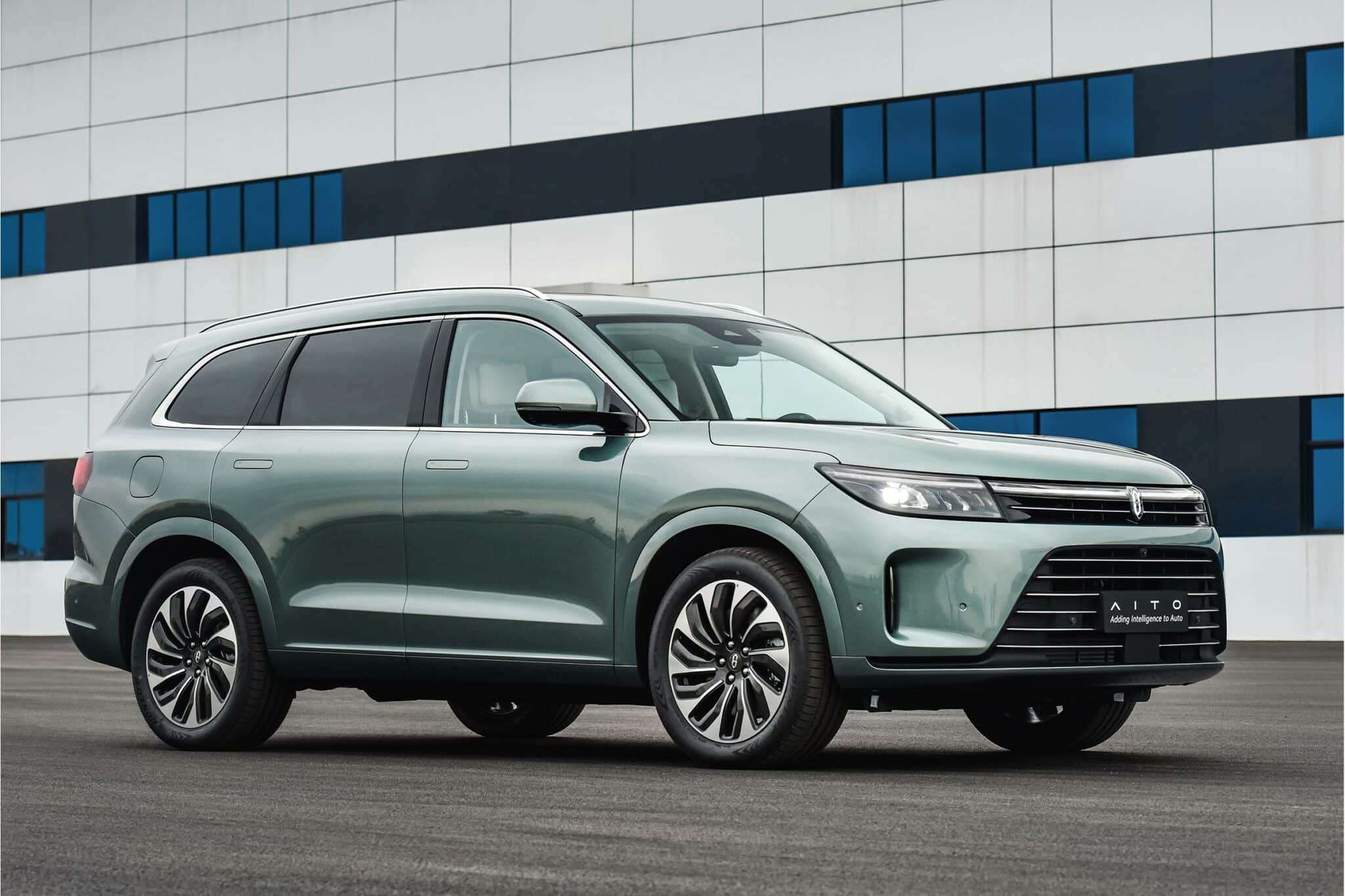 Huawei Aito M7 SUV received 100,000 orders in China