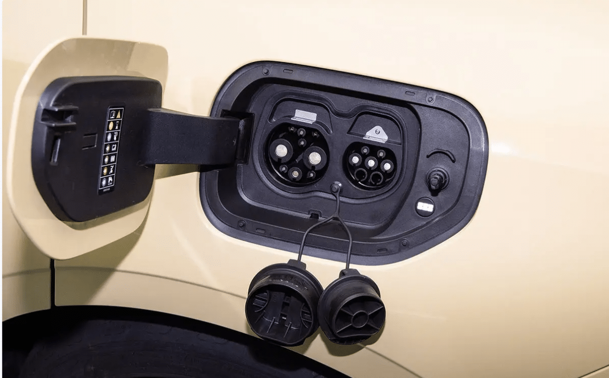 Geely Galaxy E8 will start pre-sale on November 17