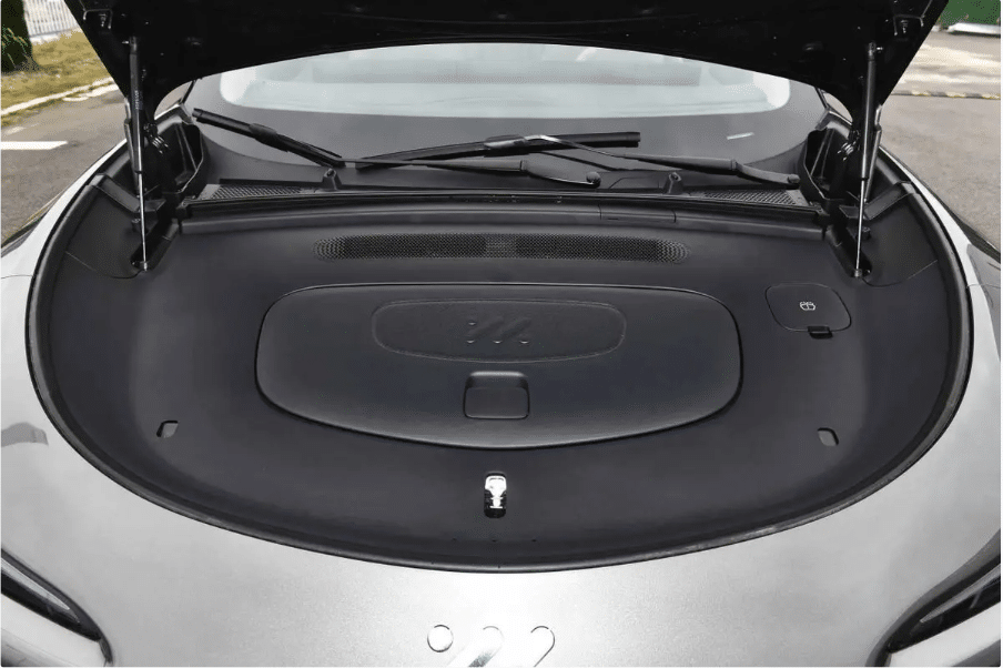 IM LS6 received over 28,000 orders one month after launch