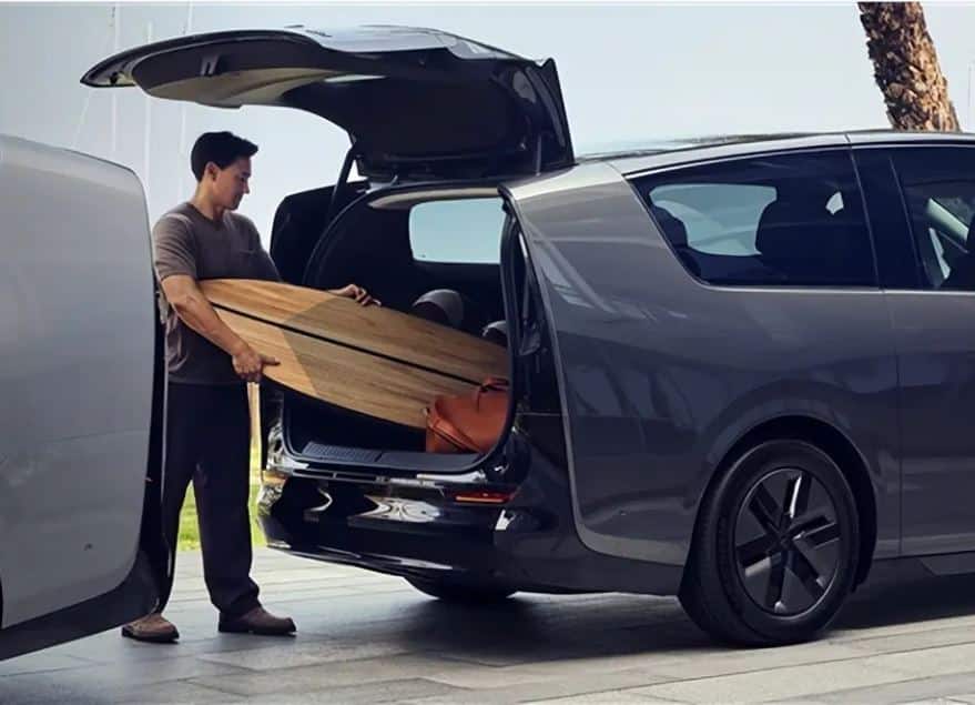 Li Mega all-electric MPV with 710 km range will launch on March 1