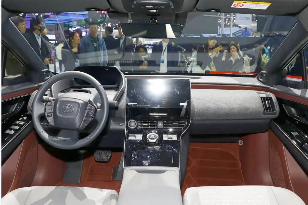 Bozhi 4X SUV with 615 km range arrived at dealers in China