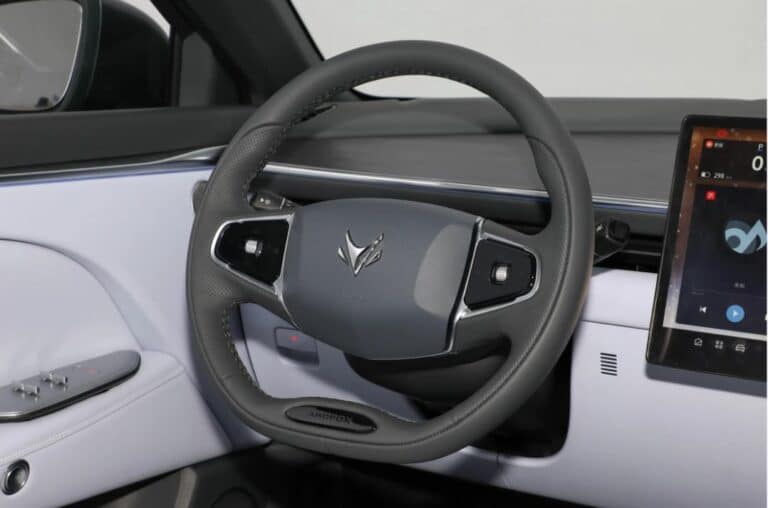 BAIC's Arcfox Alpha T5 SUV launched in China