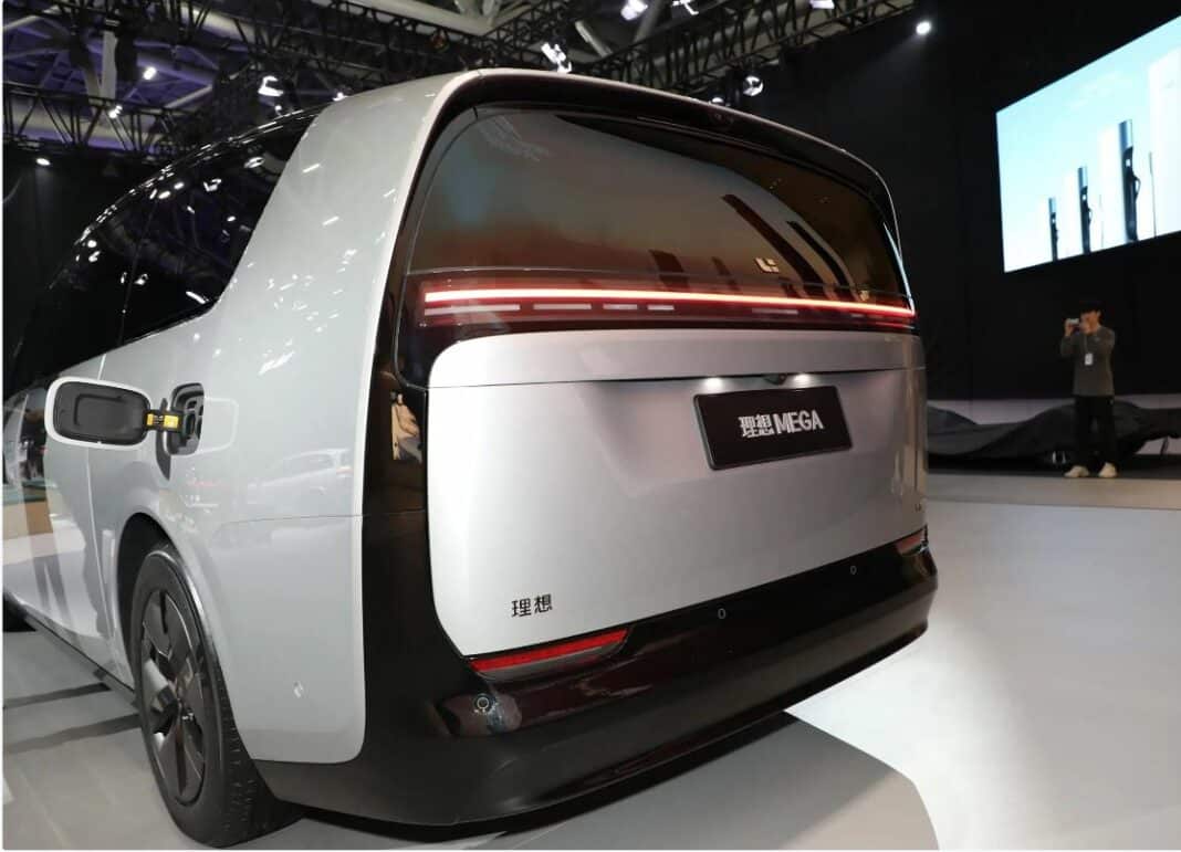 Li Mega all-electric MPV with 710 km range will launch on March 1