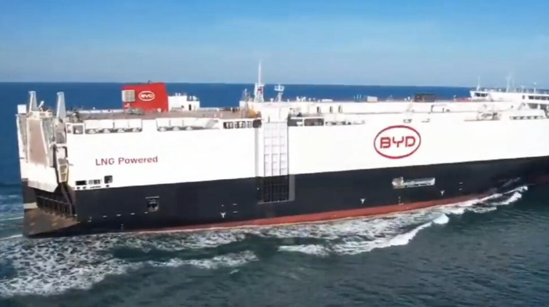Can transport 7,000 cars at a time! BYD's Ro-Ro vessel Explorer 1 completed its sea trial