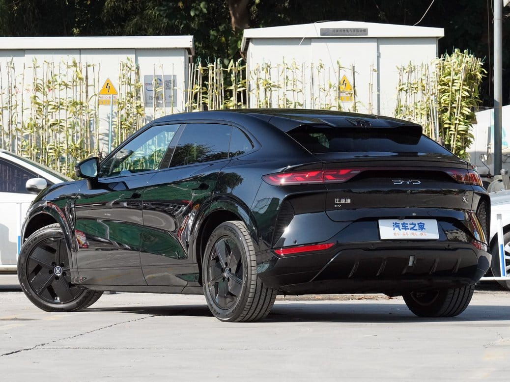 BYD Song L received over 8,000 orders in 72 hours following the launch ...