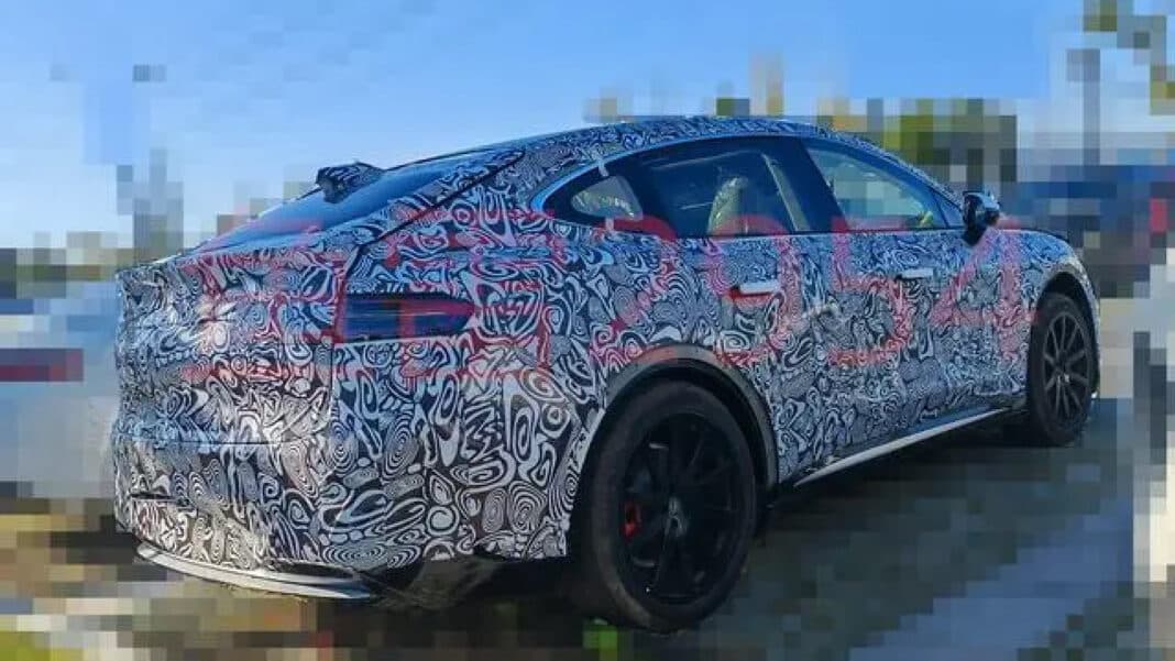 Luxeed S9 fastback SUV from Huawei and Chery spotted in China