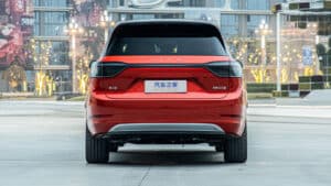 Huawei's Aito M9 launched in China at 65,750 USD. Li Auto L9 rival