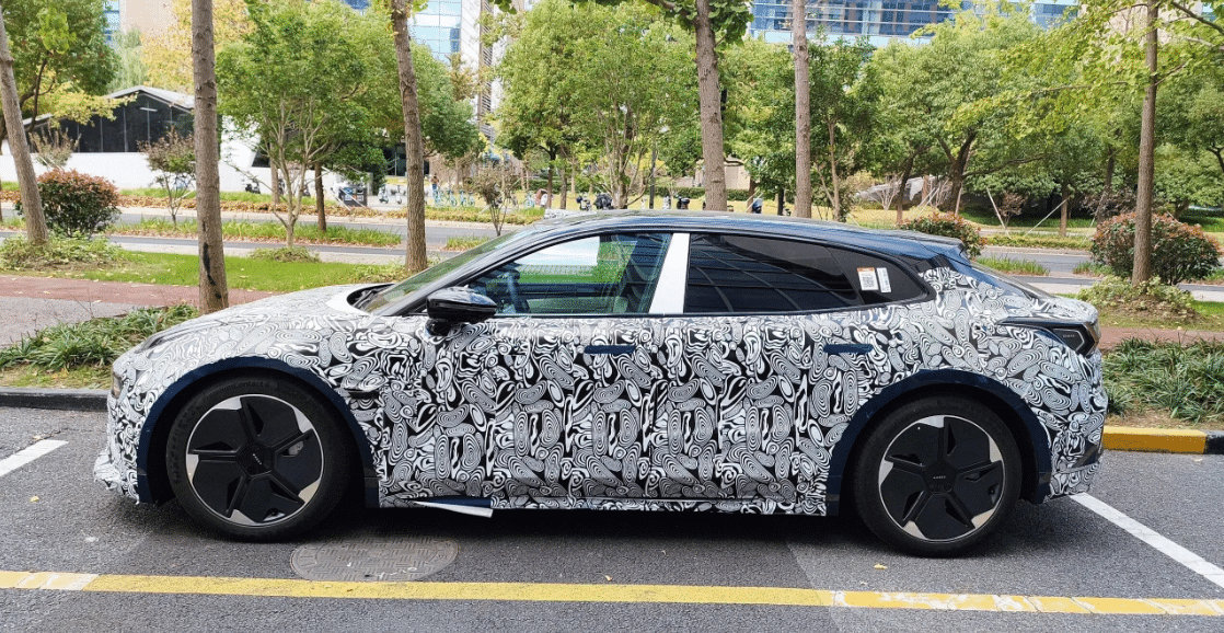 New Zeekr 001 entry models may launch in Q1 2024