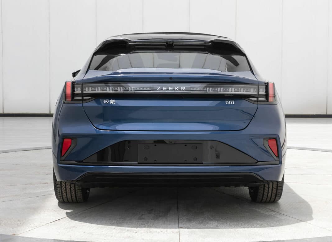 New Zeekr 001 revealed with 95-kWh LFP battery and 722 km range