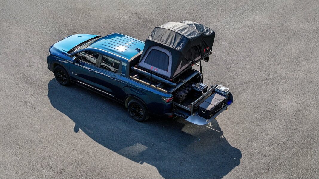 Radar RD6 EV pickup finally gets 4WD