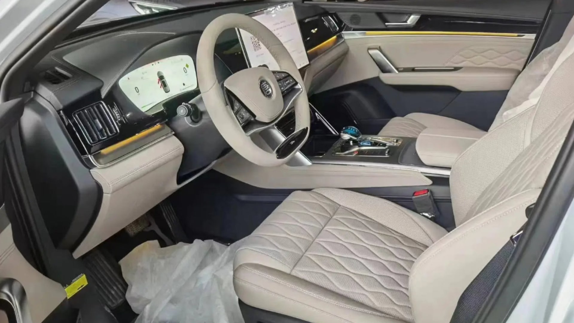 BYD Tang DM-i gets exterior of its high-performance sibling