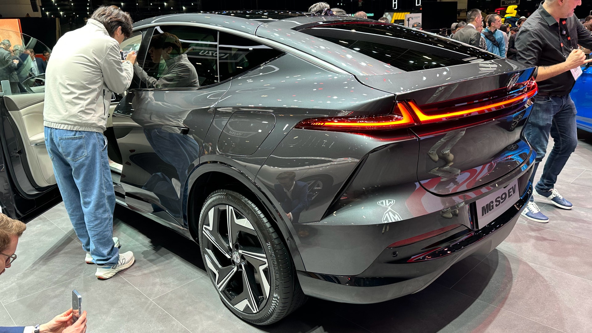 SAIC amplifies MG model line with two EVs from sister brand