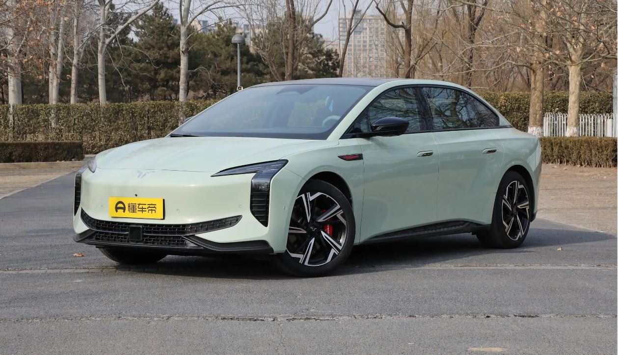 FAW Hongqi EH7 will enter market on March 20 in China