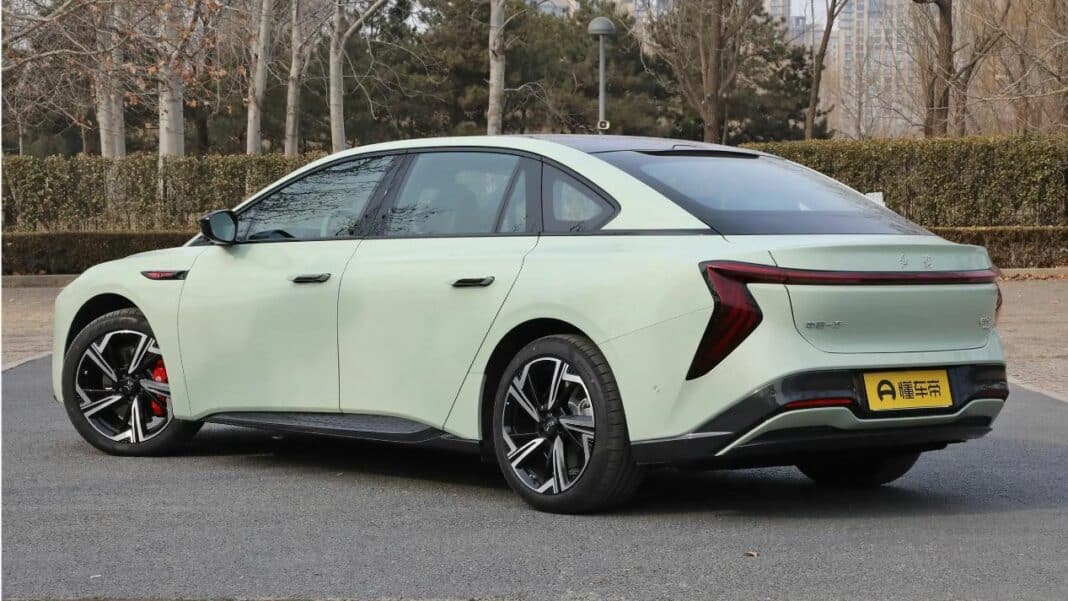 FAW Hongqi EH7 will enter market on March 20 in China