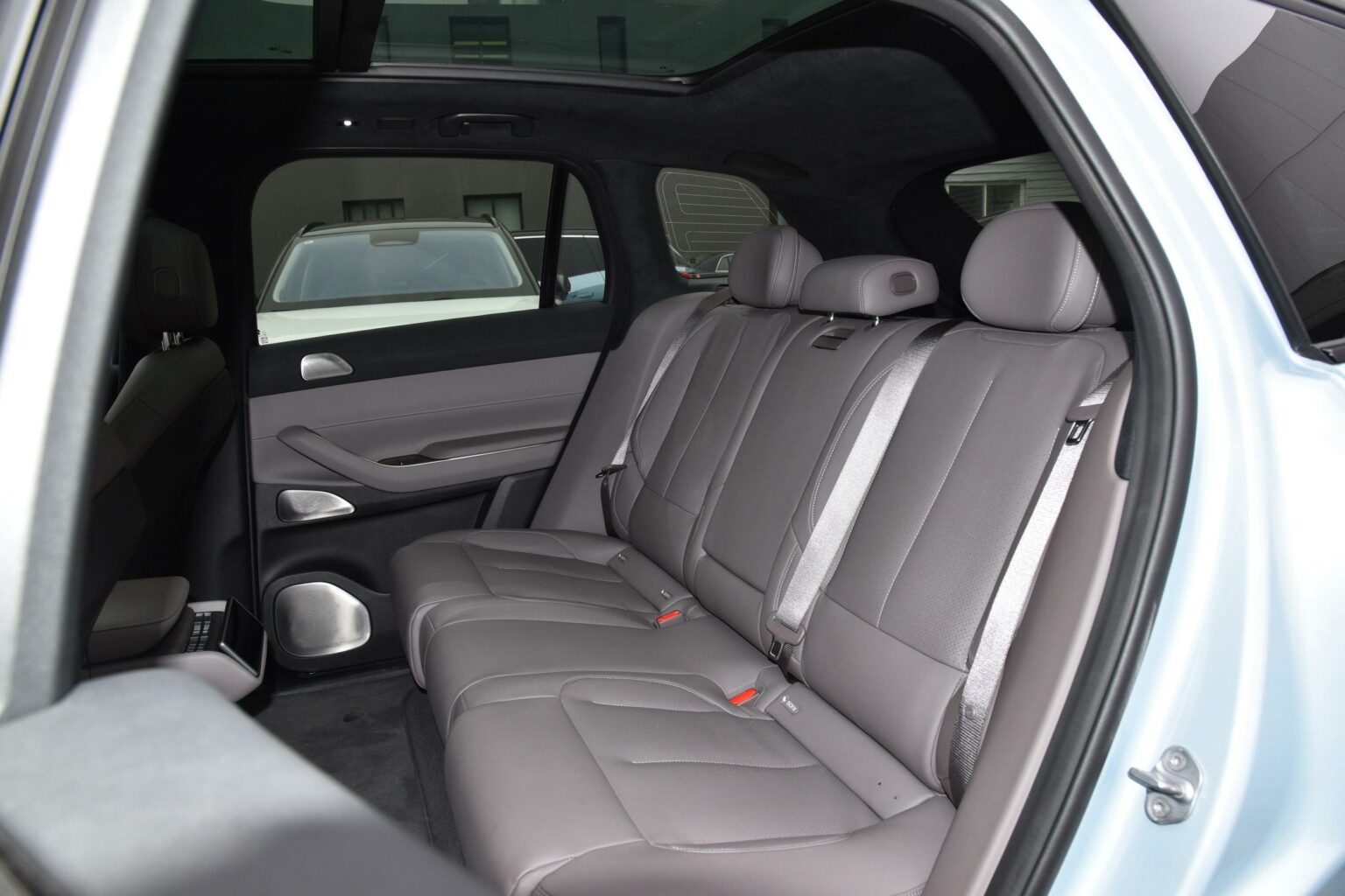 Time to kill the Nio ES7