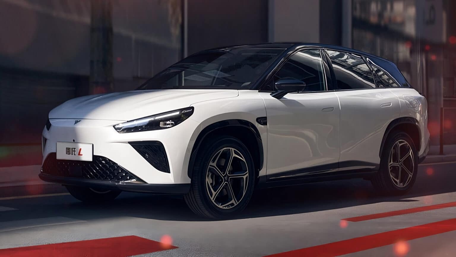 Chinese automaker Neta halts production and cuts salaries