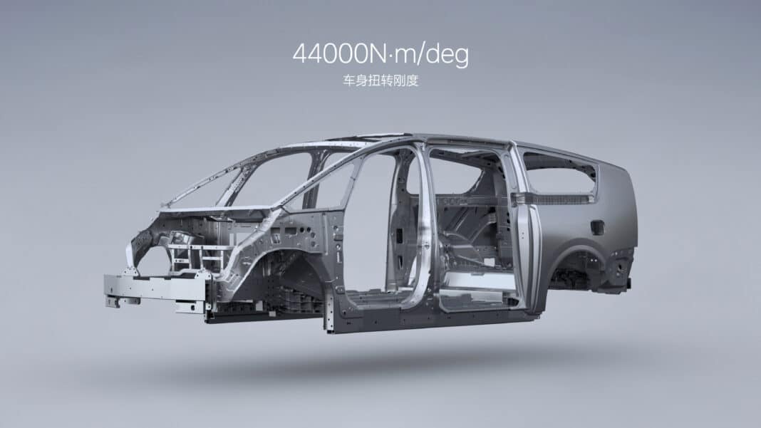 Li Auto Mega enters China with starting price of 77,800 USD