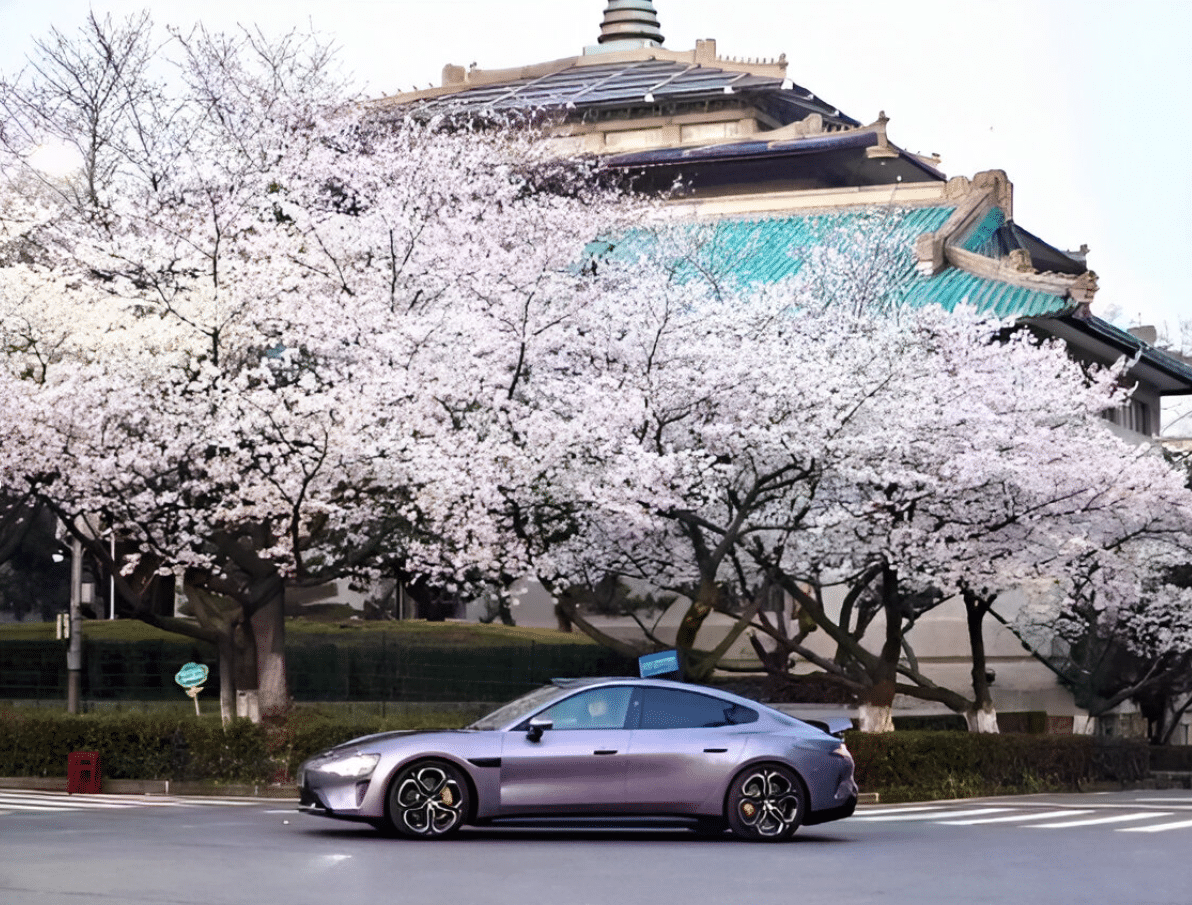 Xiaomi CEO drove an SU7 from Beijing to Shanghai on a 15-hour road trip