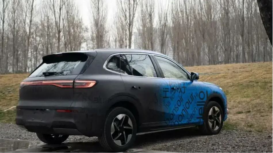 Geely Galaxy E5 declared on Chinese MIIT