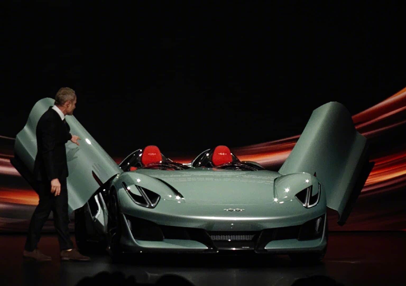 BYD revealed Fang Cheng Bao Super 9 electric convertible supercar concept