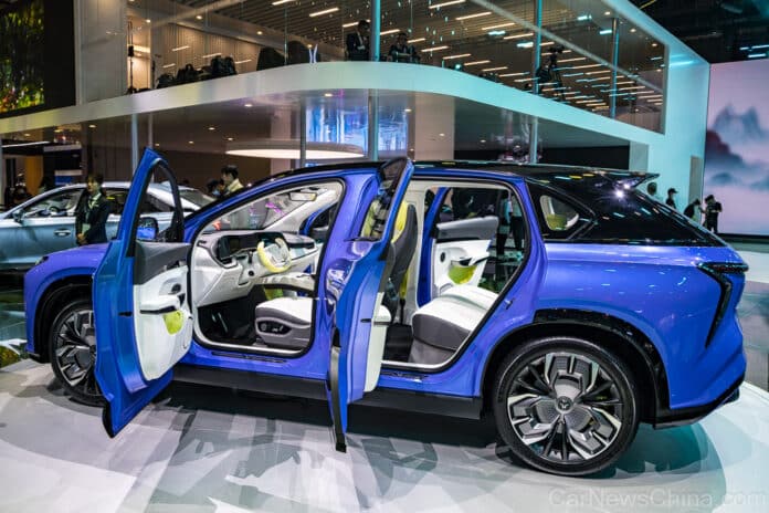 Hongqi EHS7 electric SUV to unveil at Beijing Auto Show