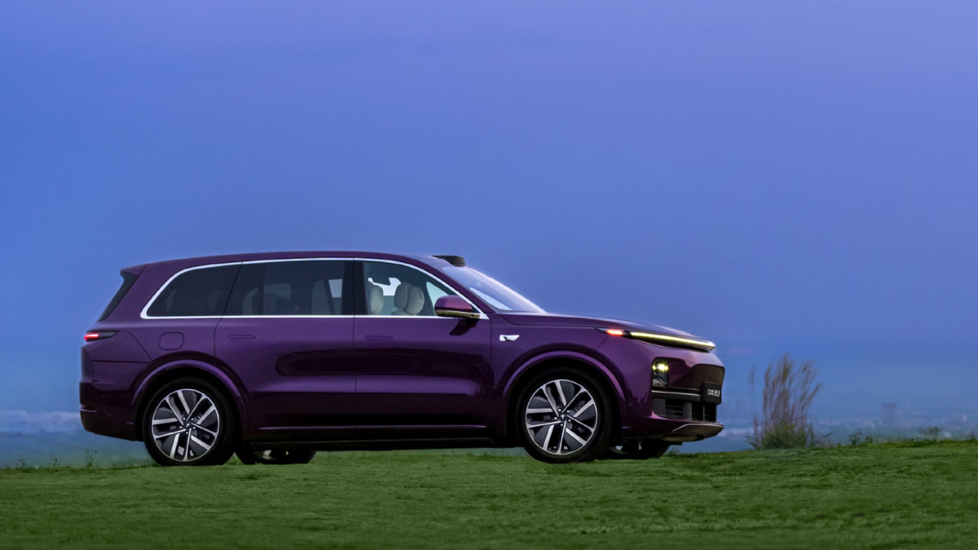 Li Auto cut prices by 4,200 USD to intensify competition in China