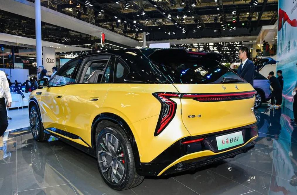 Hongqi EHS7 battery swap SUV applied for Chinese sales license