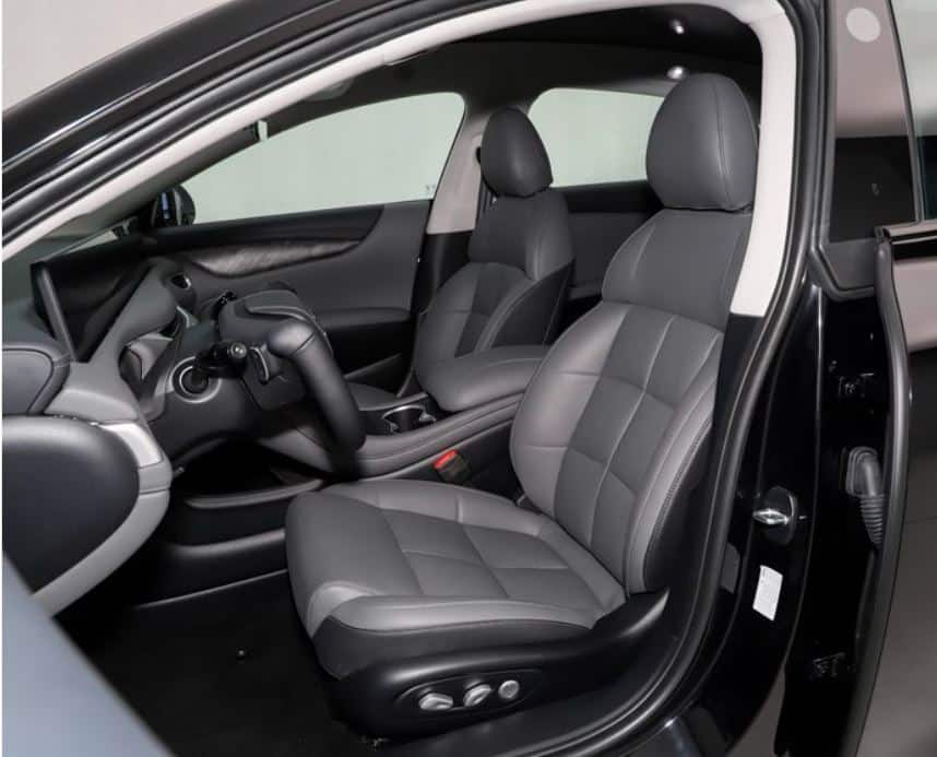 IM L6 with semi-solid-state battery enters market in China