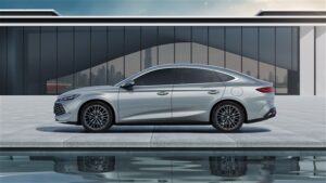 BYD Qin L launches in China, PHEV with 2,100 km range