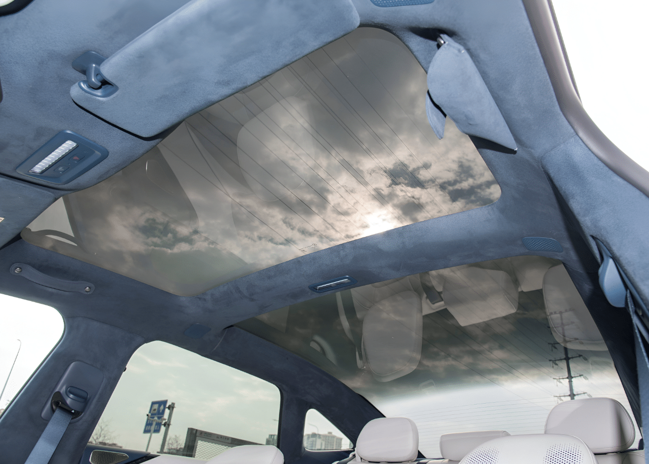 Sunday China Drive | Zeekr 007: fast and luxurious