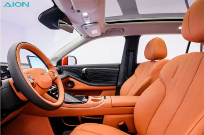 Second-gen GAC Aion V all-electric SUV interior revealed in China