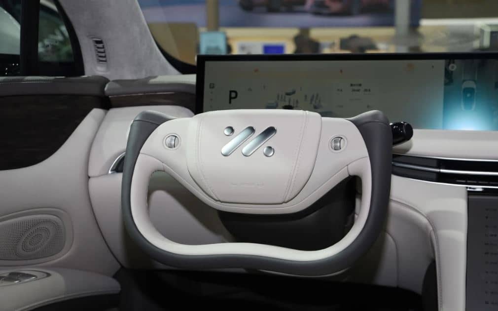 IM LS7 Max all-electric SUV launched with 705 km range