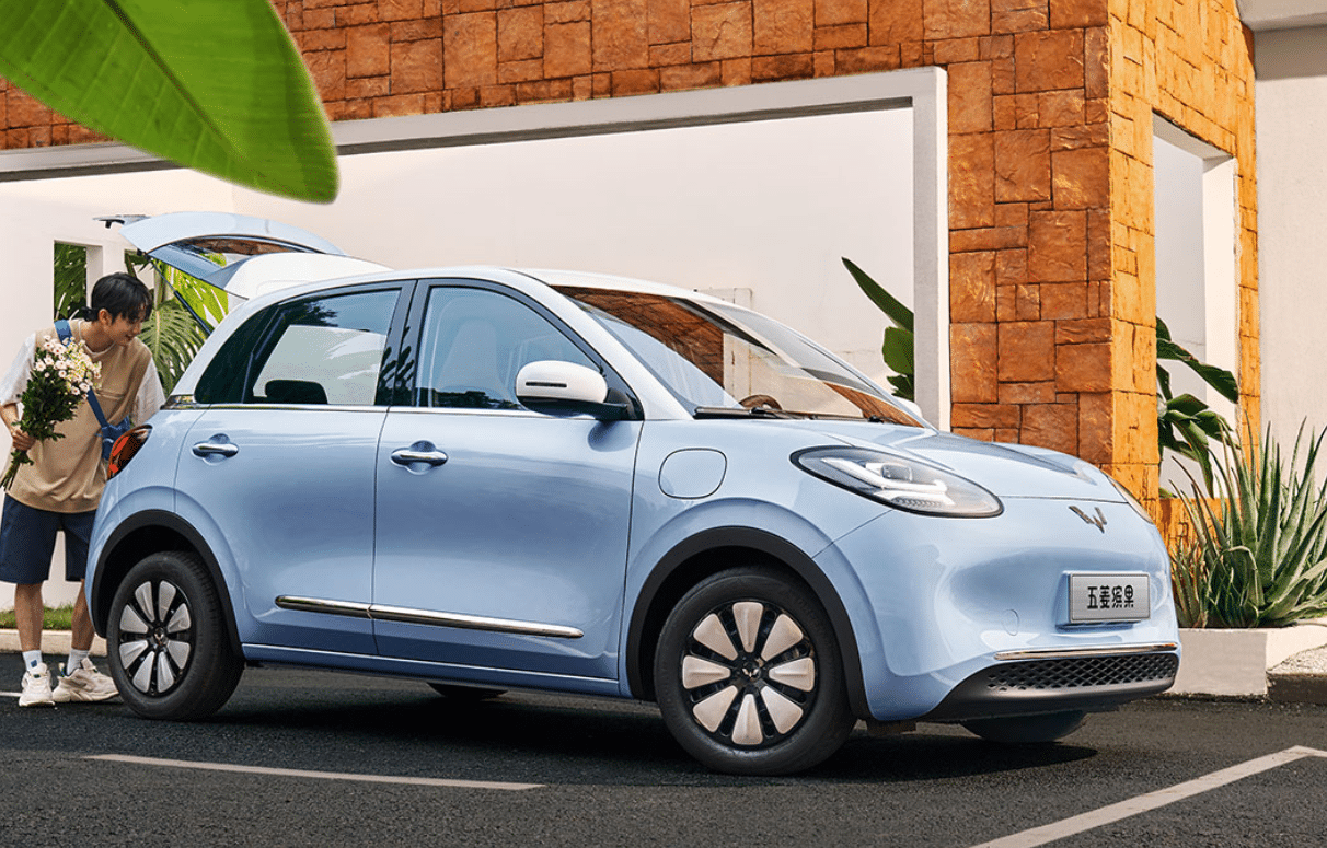 2024 Wuling Bingo small hatchback takes the fight to the BYD Seagull