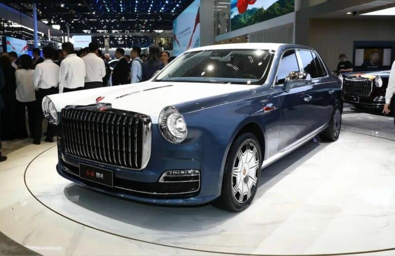 Hongqi Guoli luxury sedan enters market for 990,000 USD