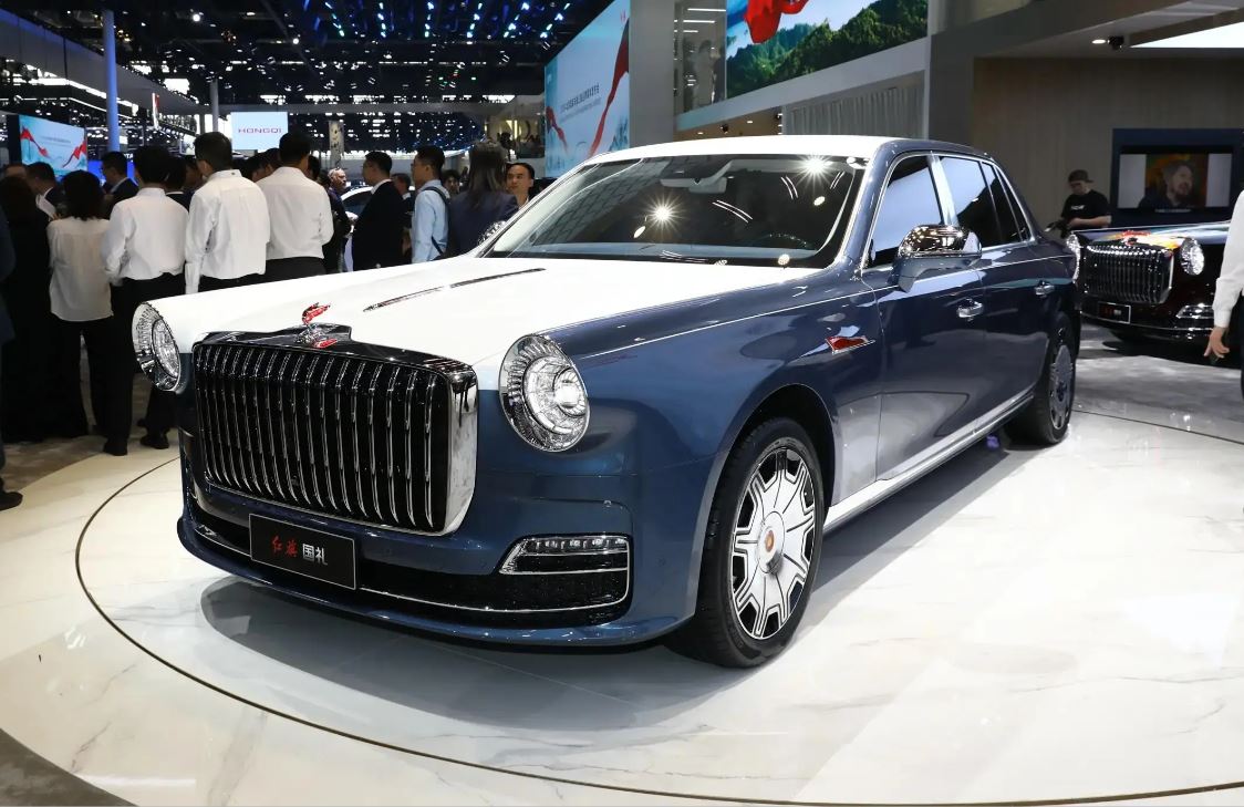 Hongqi Guoli luxury sedan enters market for 990,000 USD
