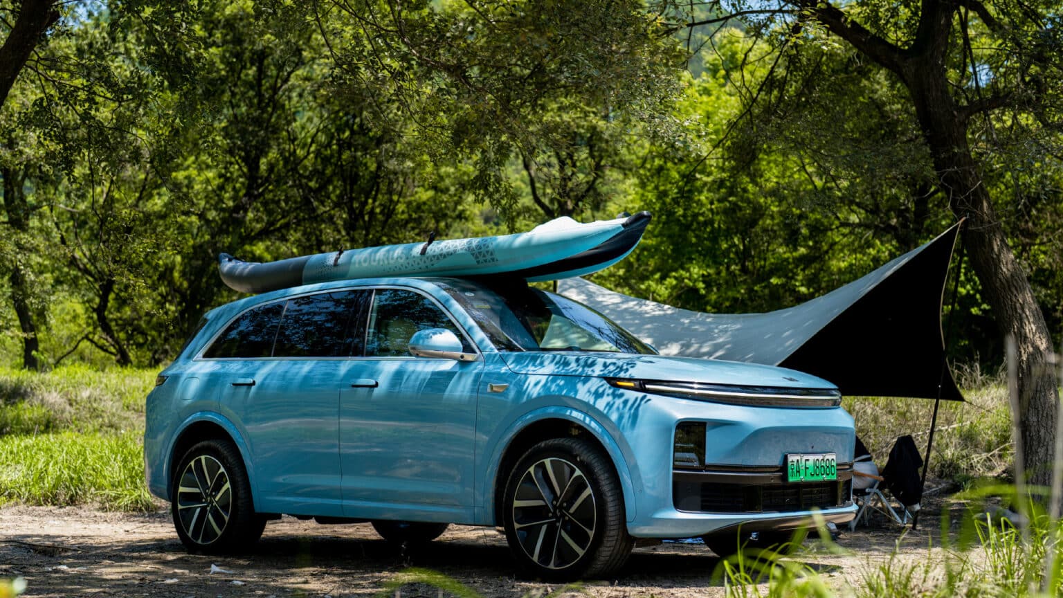 Updated Li Auto L7 spotted in China with Hesai ATX LiDAR on roof