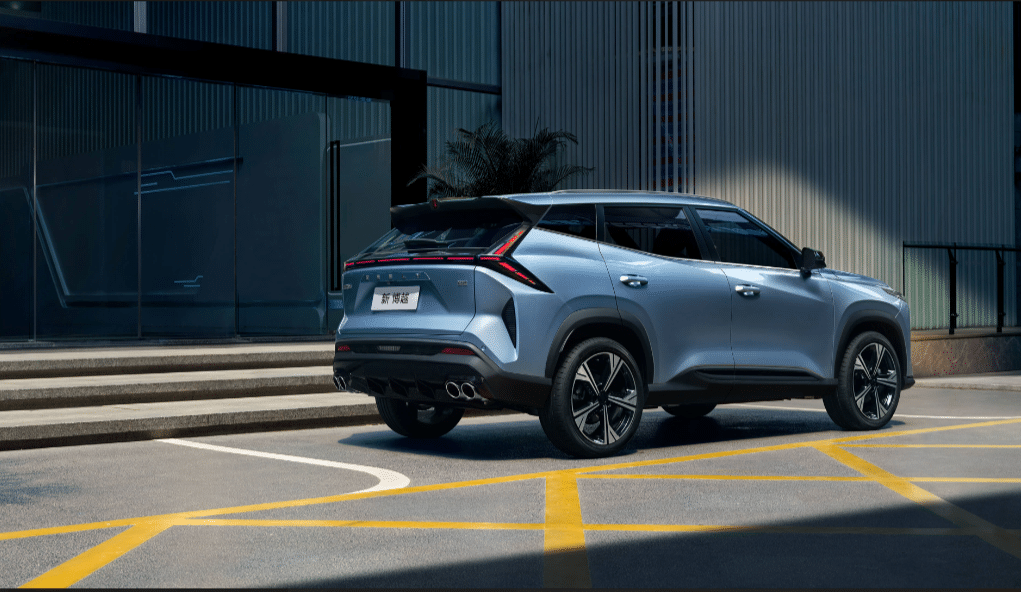 New Geely Boyue SUV enters market starting at 12,800 USD