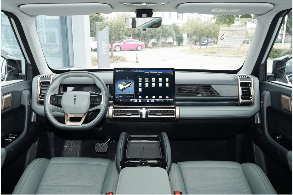 New Chery iCar 03 with DJI's intelligent driving system launched