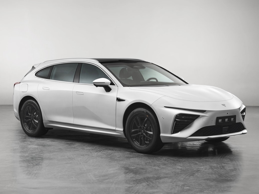 Neta S station wagon fully exposed as it enters China in August