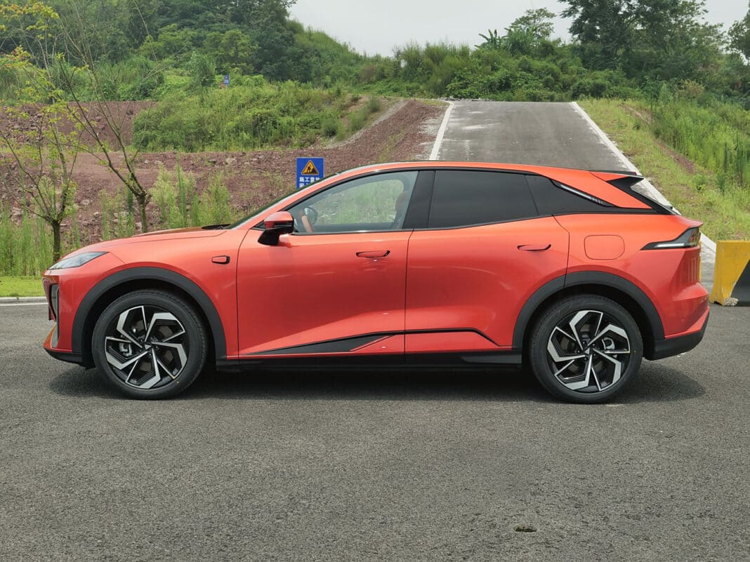 Deepal S07 SUV launches and is the first car with Huawei's ADS 3.0 vision-based system