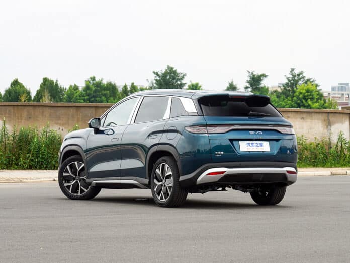 BYD Song L and Song Plus launch with DM 5.0 PHEV powertrain - range up ...