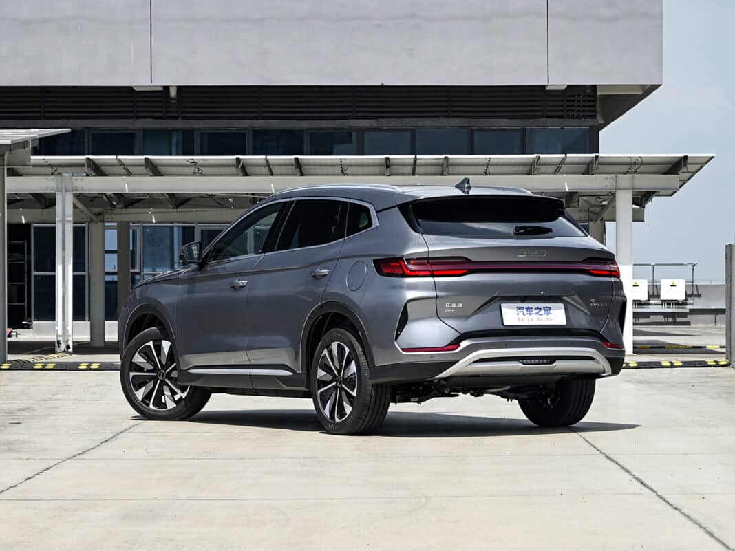 BYD Song L and Song Plus launch with DM 5.0 PHEV powertrain - range up ...